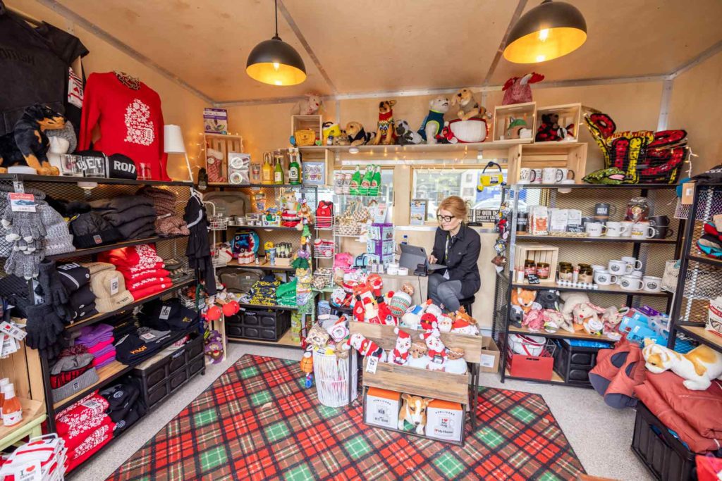 Custom Shipping Container Retail Stores | ROXBOX Containers