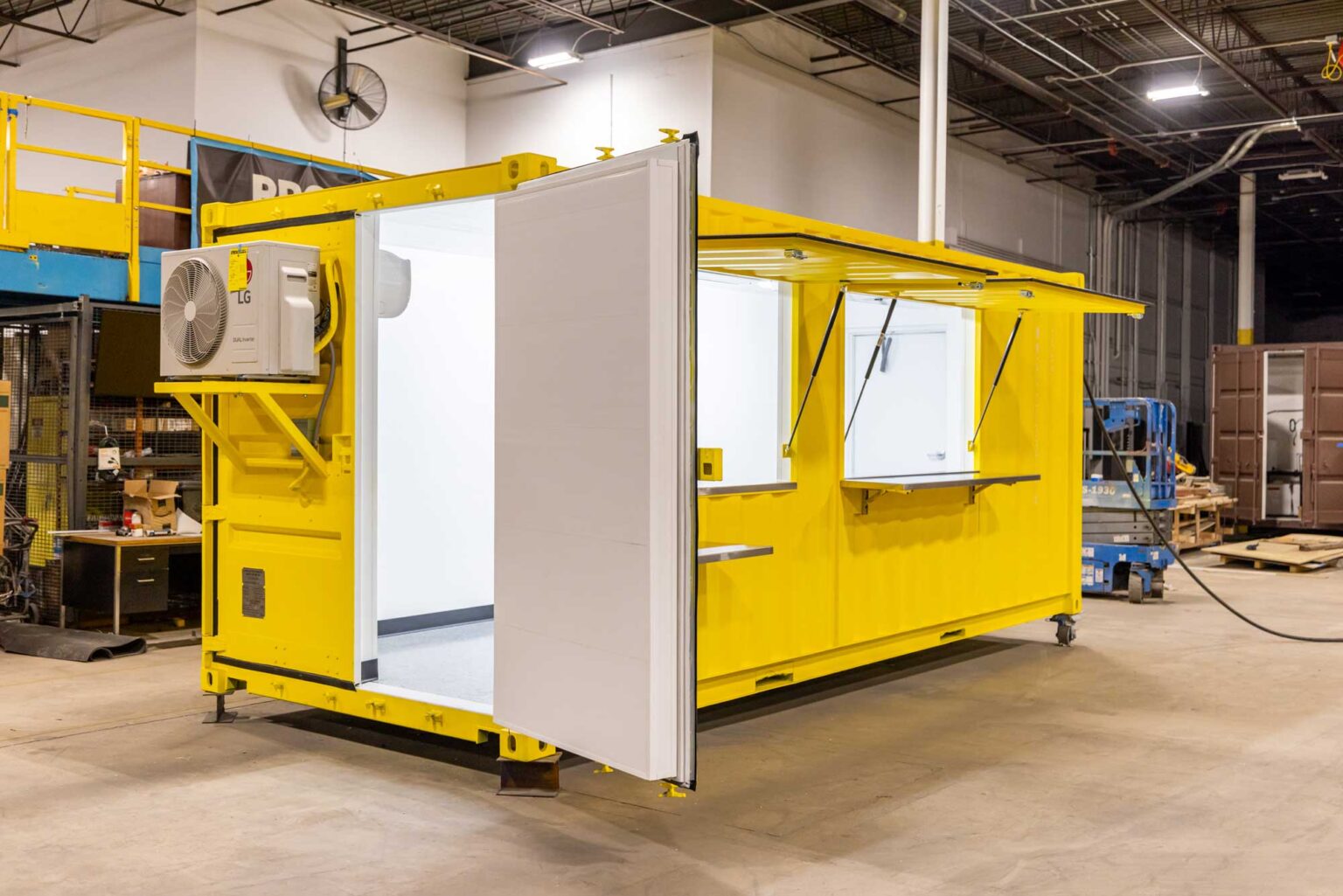 Project Gallery: Lowry Beer Garden Concession Stand - ROXBOX Containers