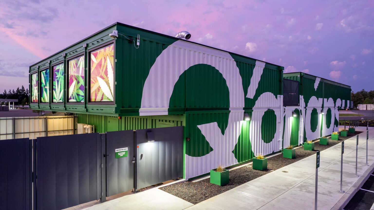 Project Gallery: Q'anapsu Shipping Container Dispensary - ROXBOX Containers