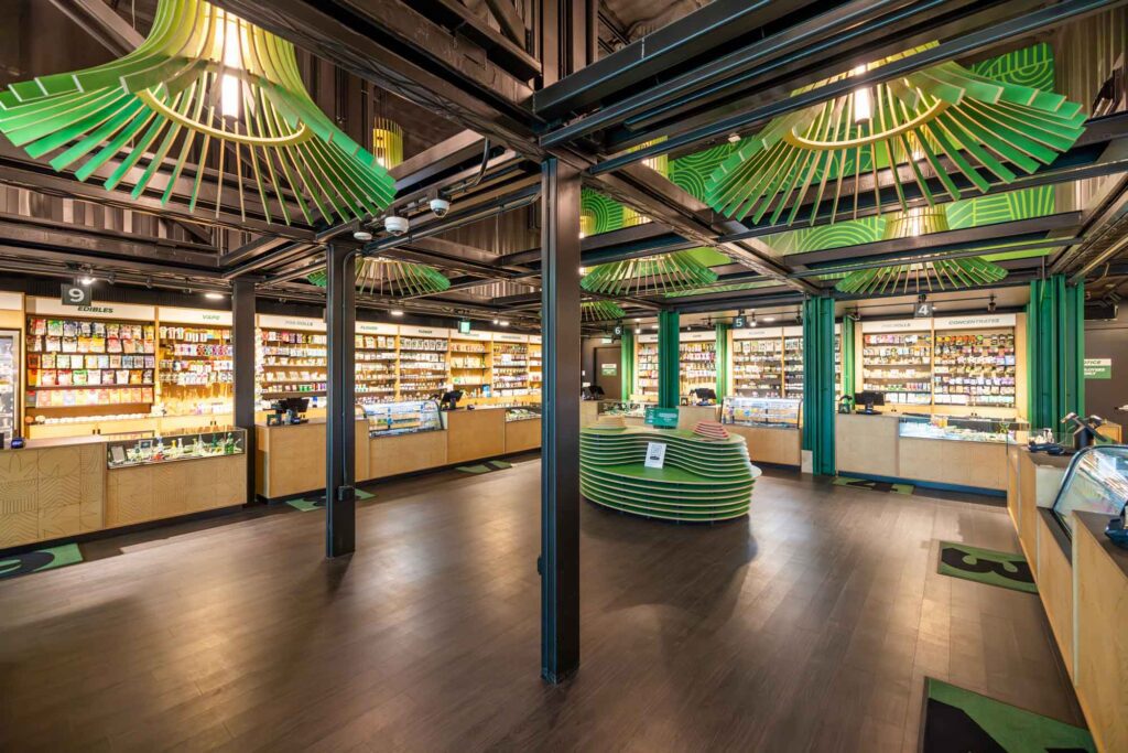 Project Gallery: Q'anapsu Shipping Container Dispensary - ROXBOX Containers