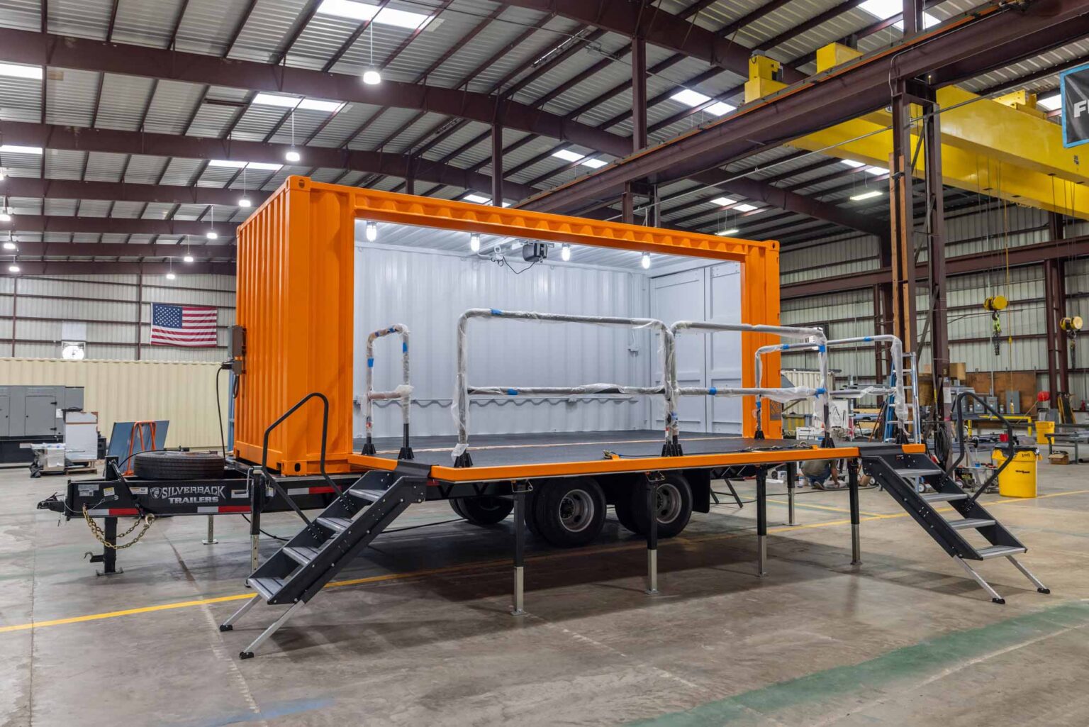 Ford Roadie Pro - ROXBOX Containers