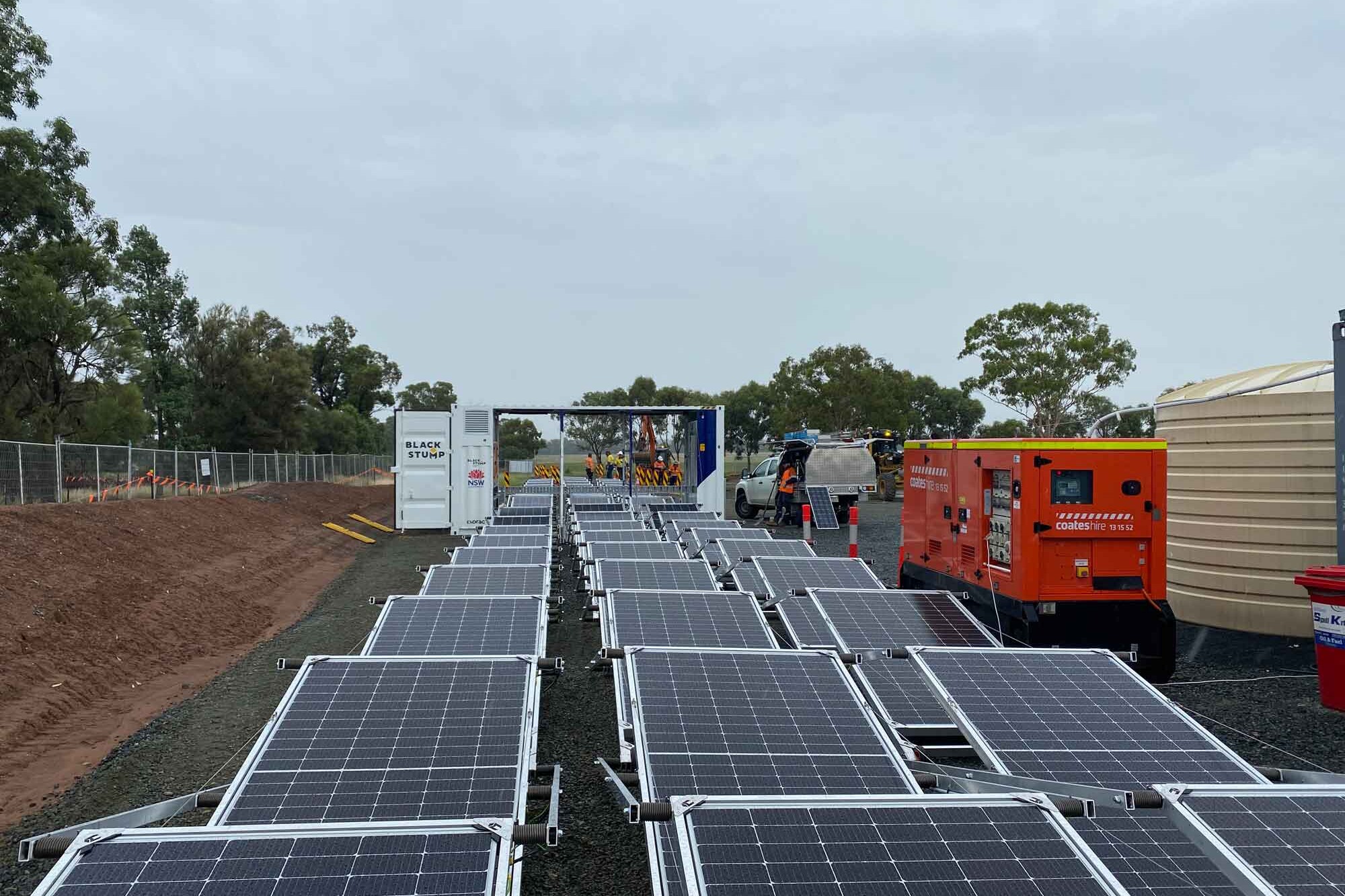 HELIOS Solar - ROXBOX Containers