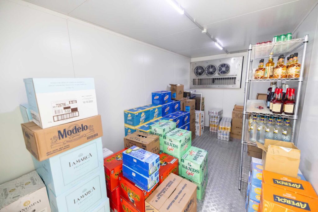 HELIOS Solar - ROXBOX Containers